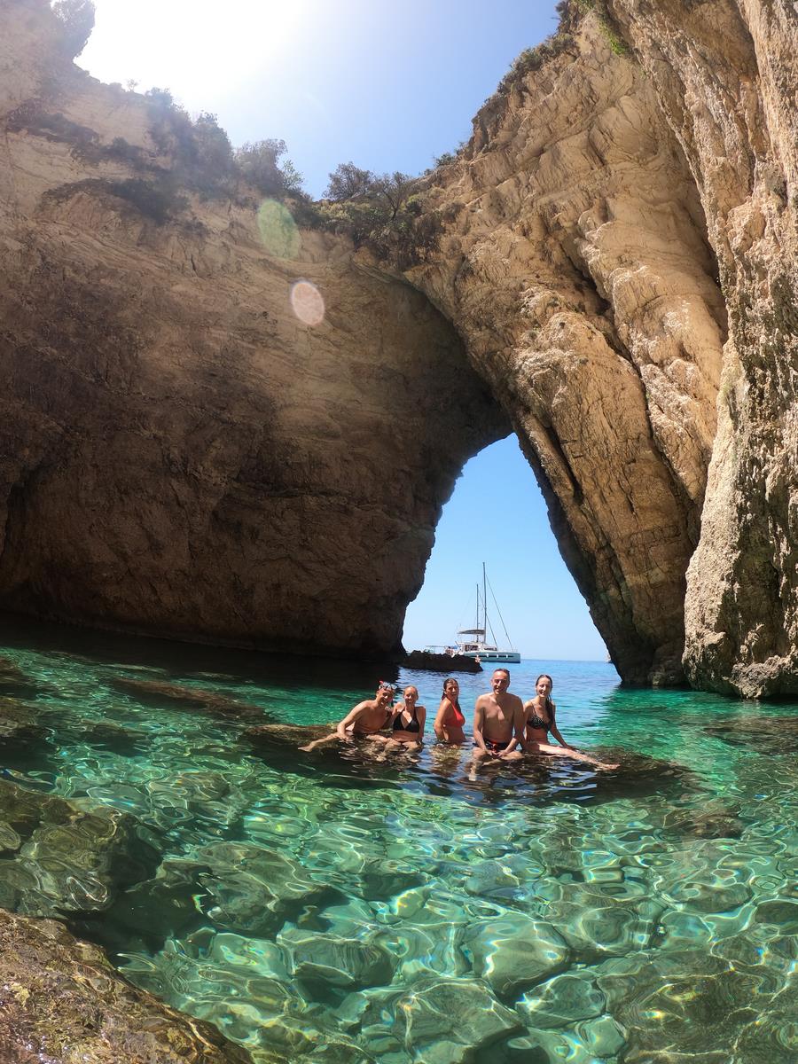 Cruise from Parga to Paxos and Antipaxos Islands - Parga Boat Tours